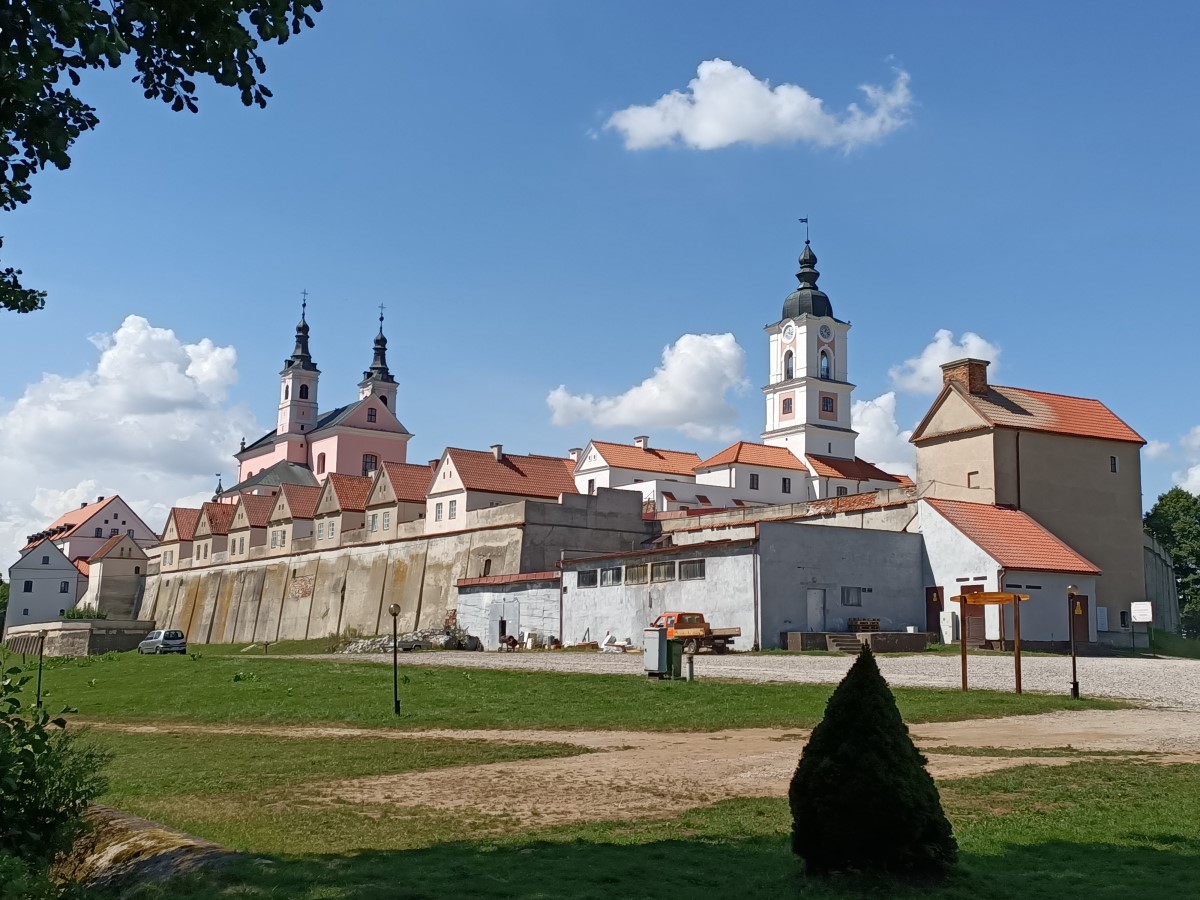 Klasztor w Wigrach - Blog turystyczny